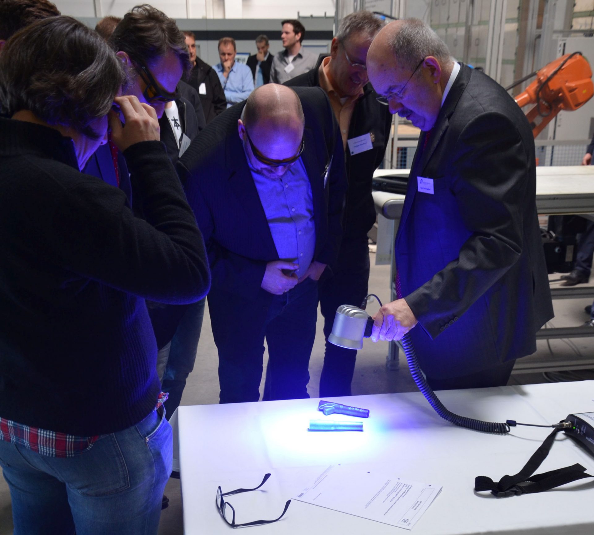 Ergonomics Day - The robot as man's friend - Boll Automation Website